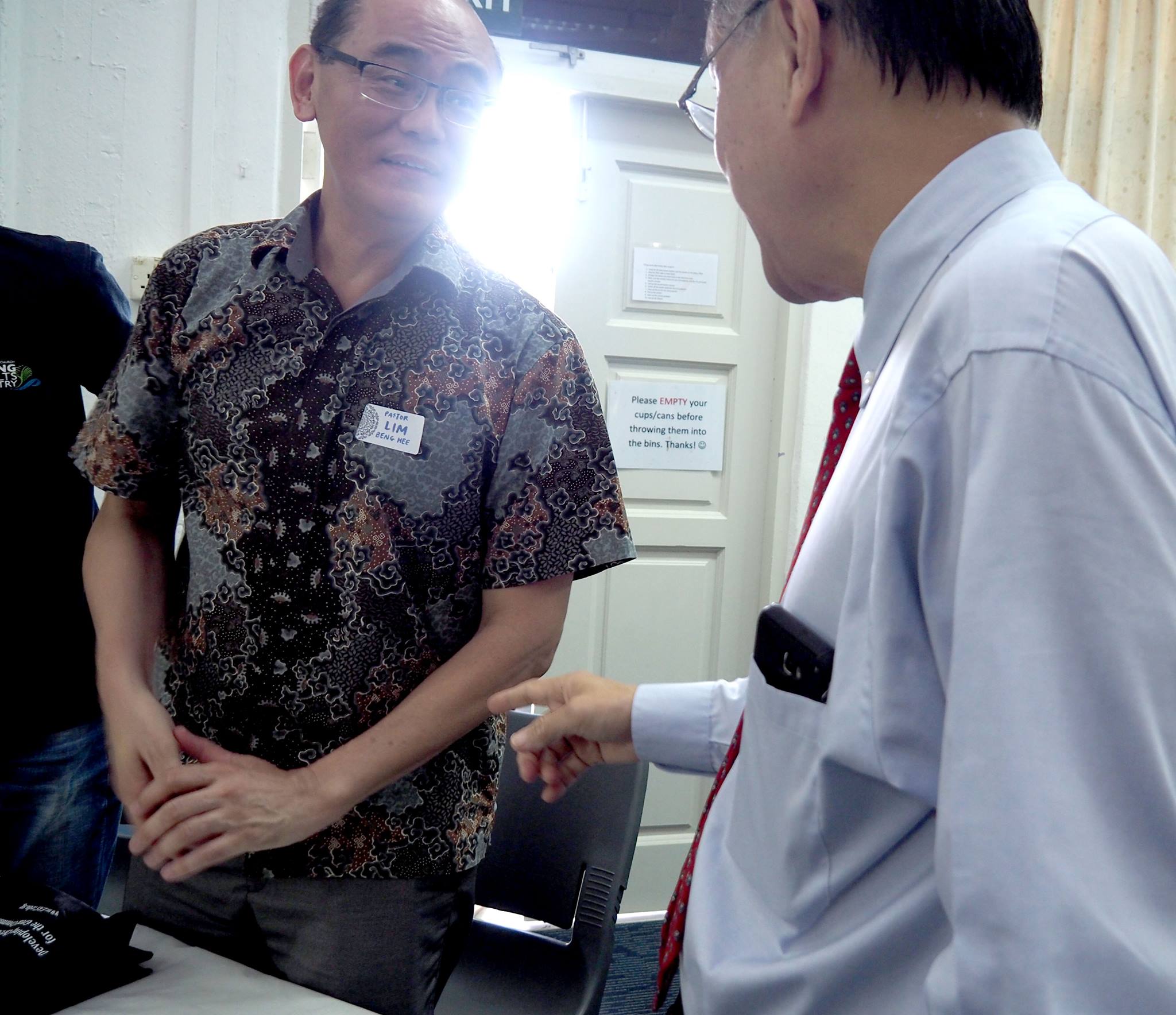 Lim Beng Kww n CCH : East Asia School of Theology